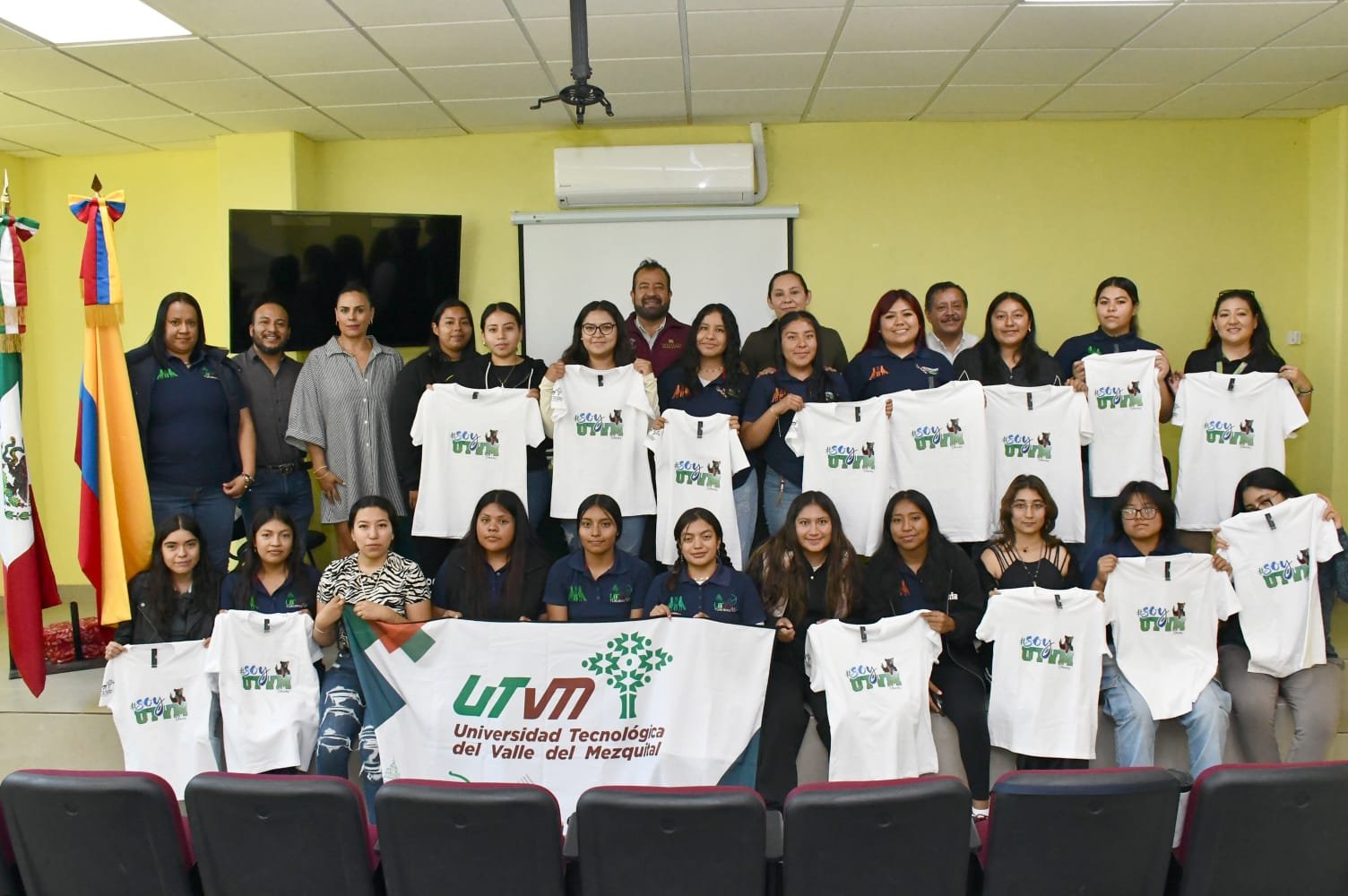 Estudiantes de la UTVM realizan estancia académica en Colombia - Plaza ...
