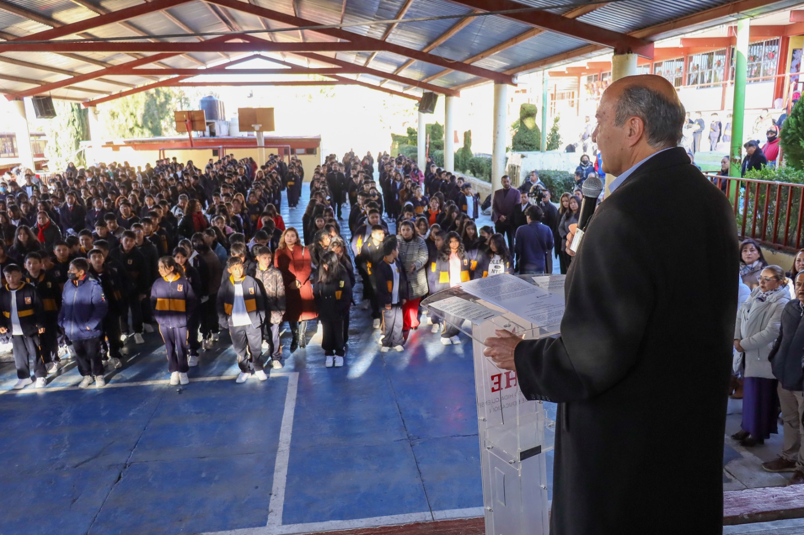 Natividad Castrejón encabeza regreso a clases en la Secundaria General ...
