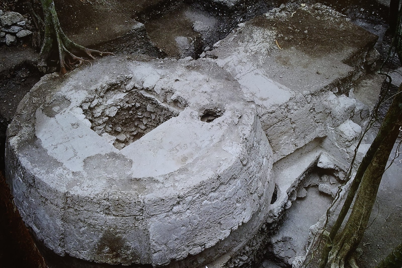 Hallan en el norte de Guatemala una singular estructura ritual maya de ...